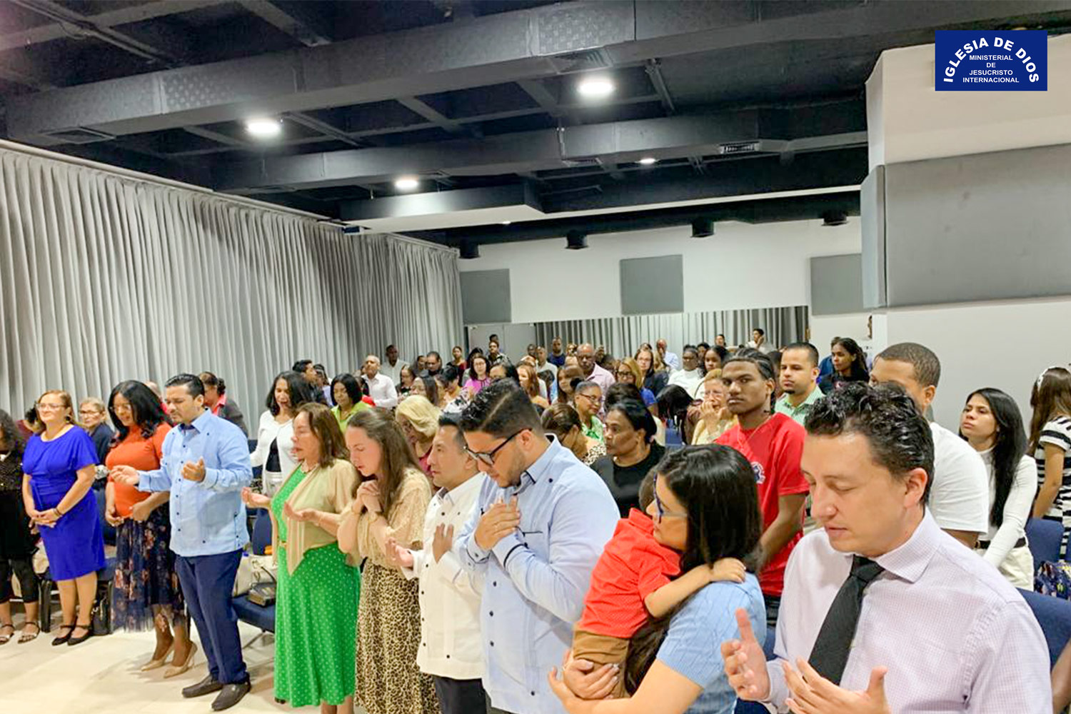 Fotografías: Bautismos en agua República Dominicana y visita Hno Dario ...